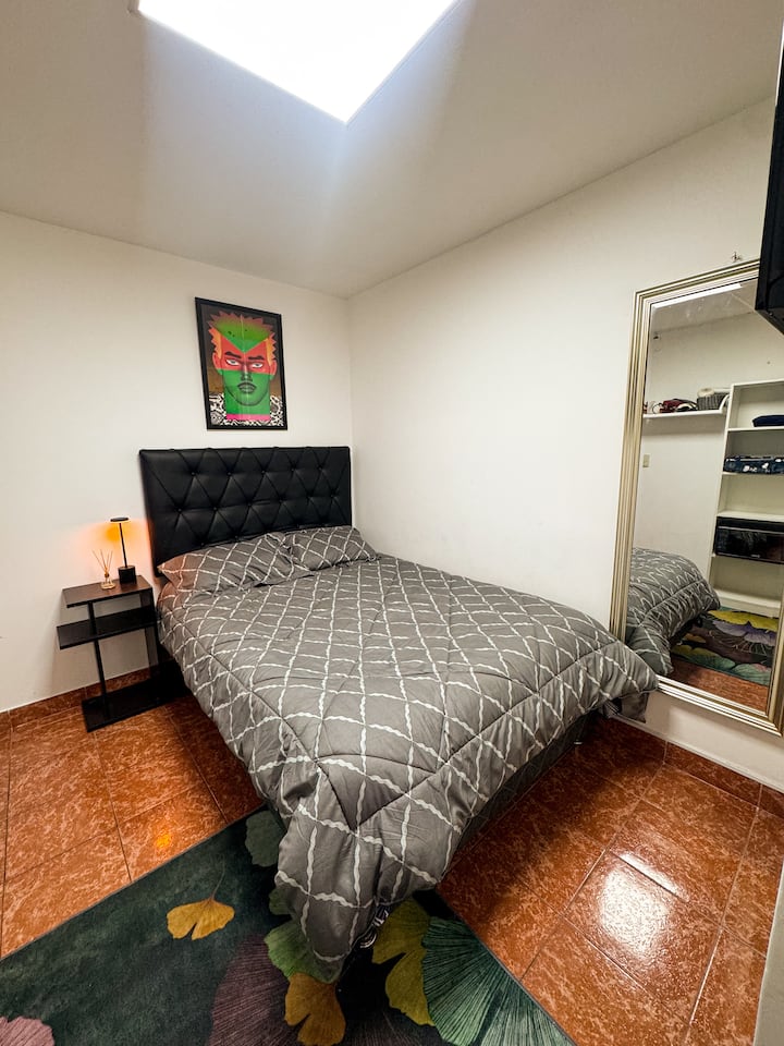 Miraflores + Ingreso Independiente Y Baño Privado - Lima