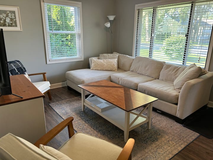 Cozy Home Walkable To Nd - South Bend