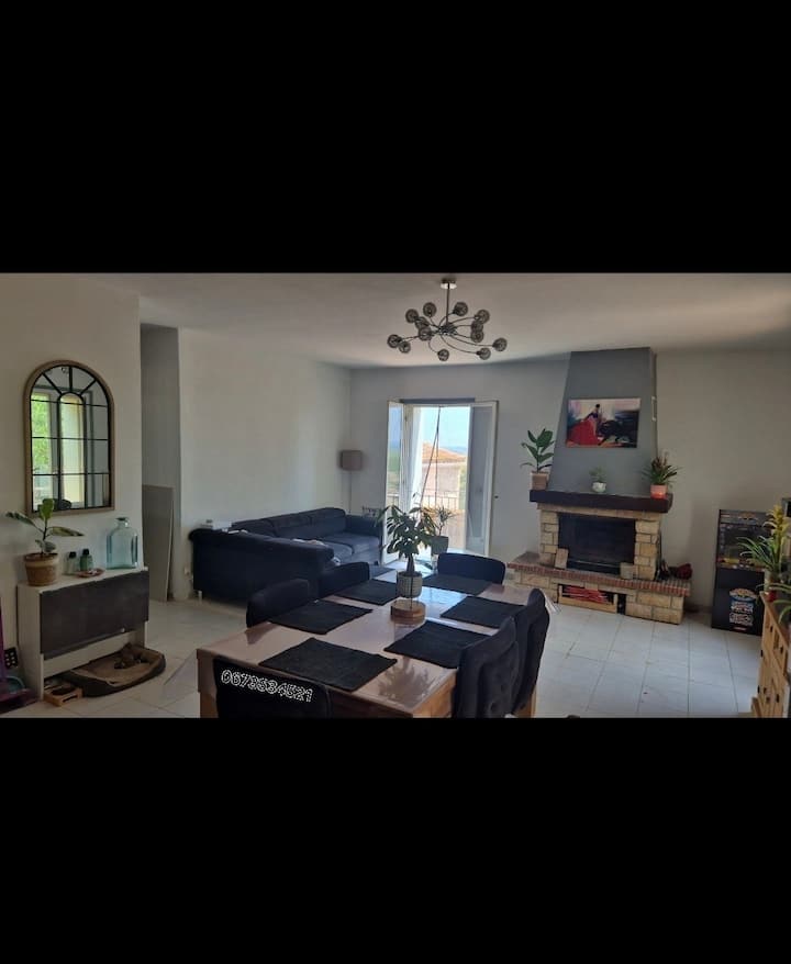 Maison De Campagne - Creissan