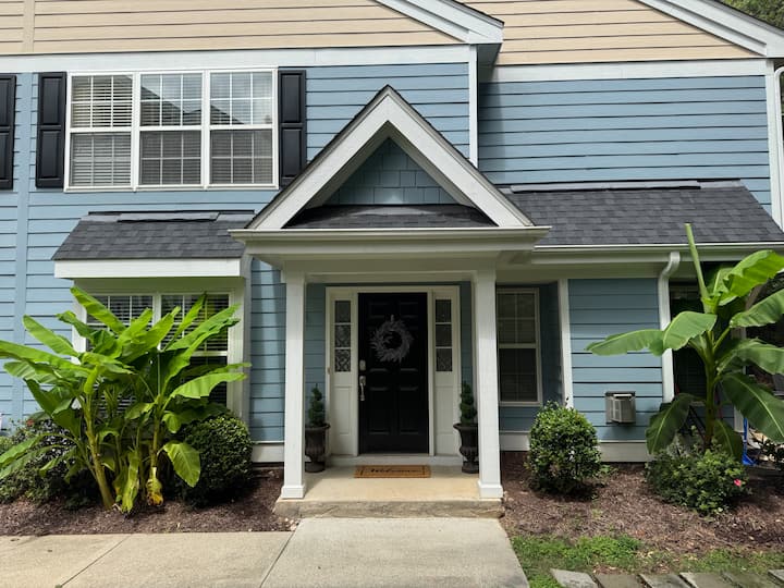 Stylish 3 Bedroom Townhome! - Wake Forest, NC
