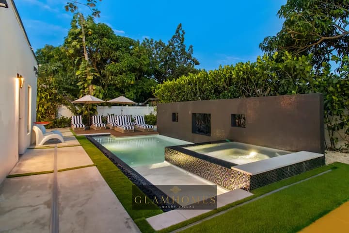 New Construction Villa/top Location/jacuzzi/bkb Ct - The Bahamas