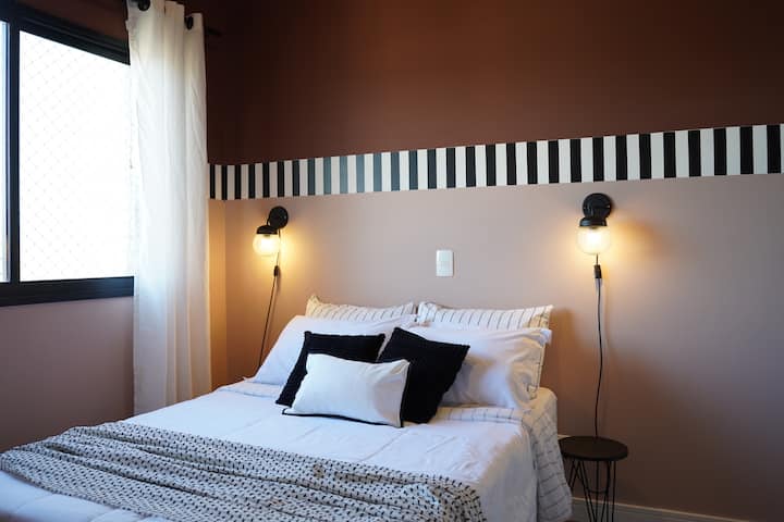 Ap Entrelinhas • Autêntico & Criativo • Com Vaga - Curitiba