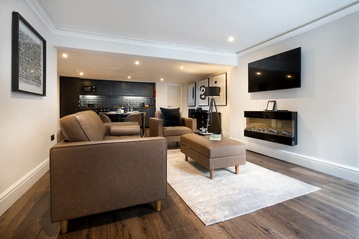 Number 2 Courtyard Apartments - Bowness-on-Windermere