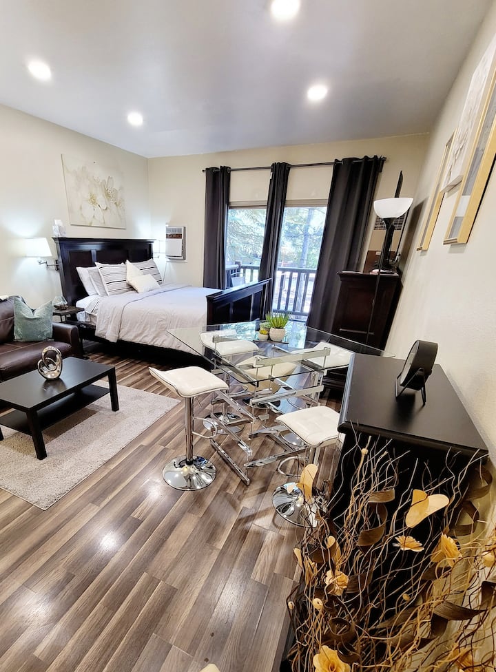 1bd/1b Ski Resort Main,trail,free Bus, Pool Sleep4 - Park City, UT