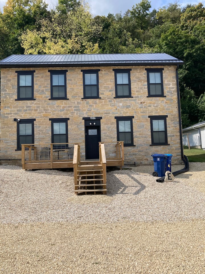 Jk Historic Rock House - Nelson Dewey State Park, Cassville