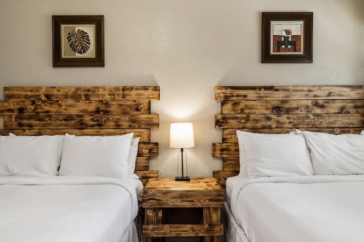 Studio Suite | Pool | Bbq |  Canyon Lake - Canyon Lake, TX