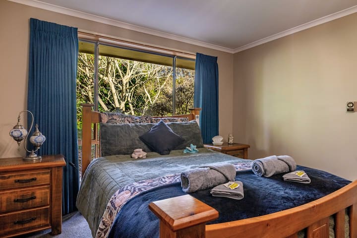Green Room Oakglen Tarleton B&b - Aberdeen