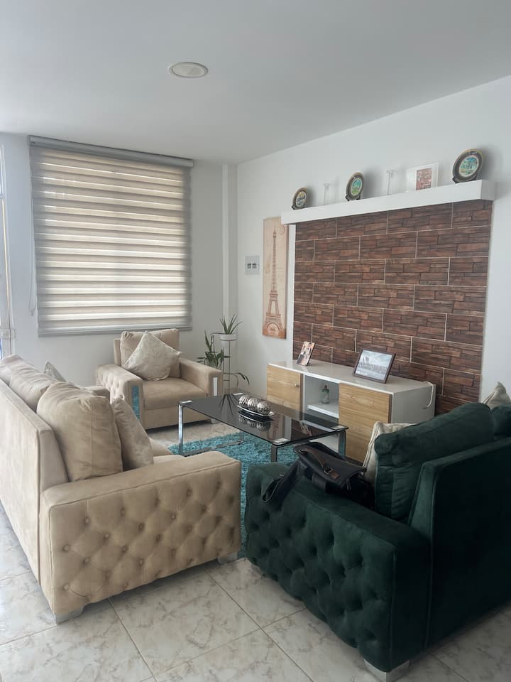 Confort Y Seguridad Casa Con Garaje En Conjunto - Florencia