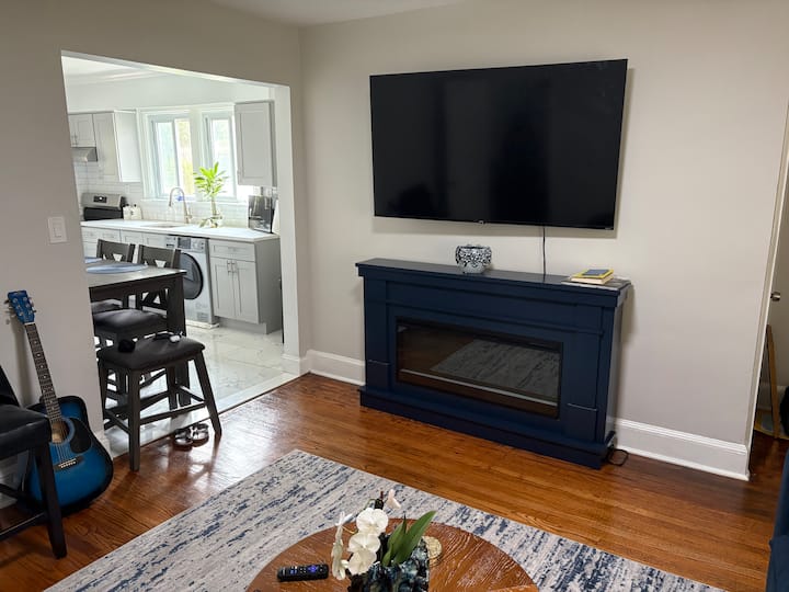 Cozy Two-bedroom Walk To Beach - Greenwich, CT