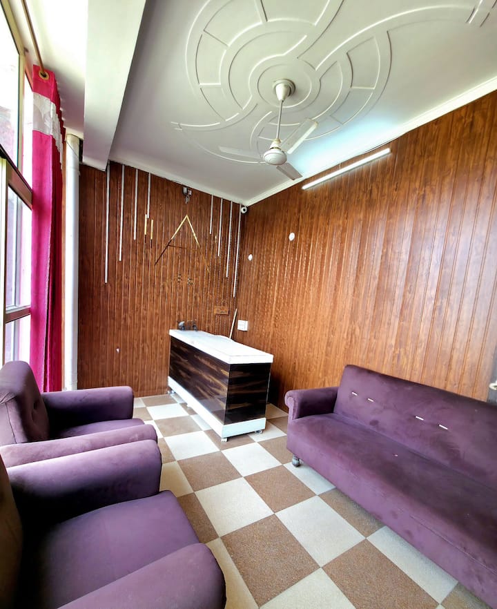 Akash Guest House ( 900 Meters From Ram Mandir) - Ayodhya