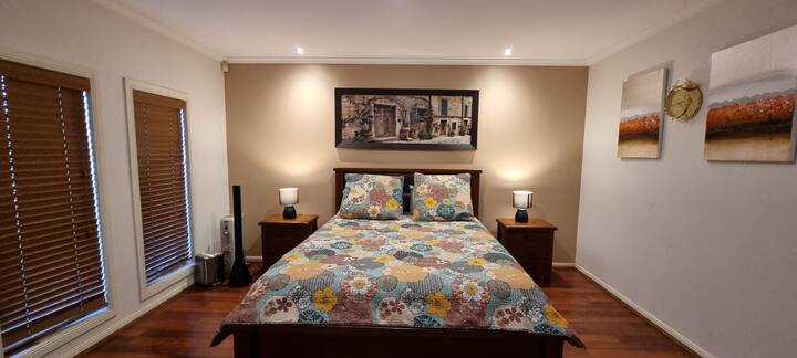 The Carlyon Retreat - Melton