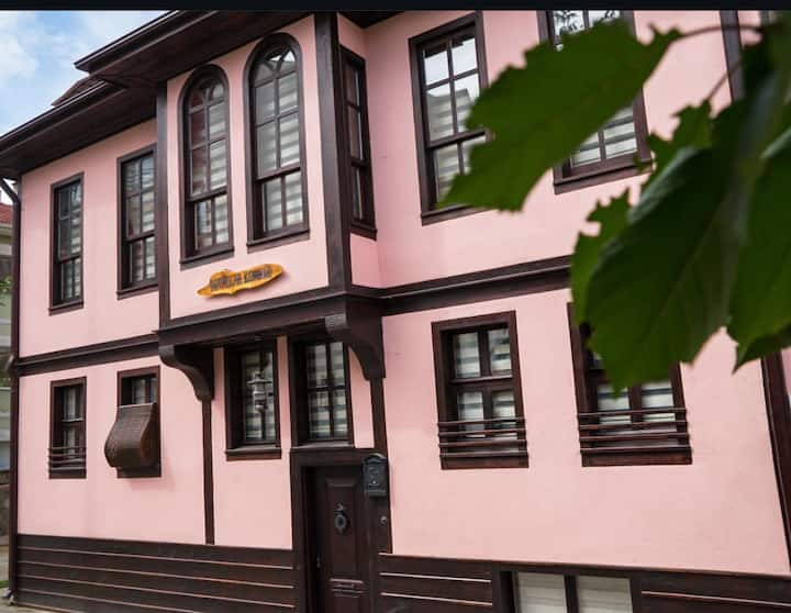 Geçmiş Tarihte Kısa Bi Yolculuk - Berk