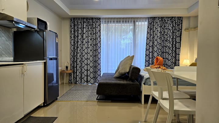 Cc 118 прямой доступ к бассейну - Thailand