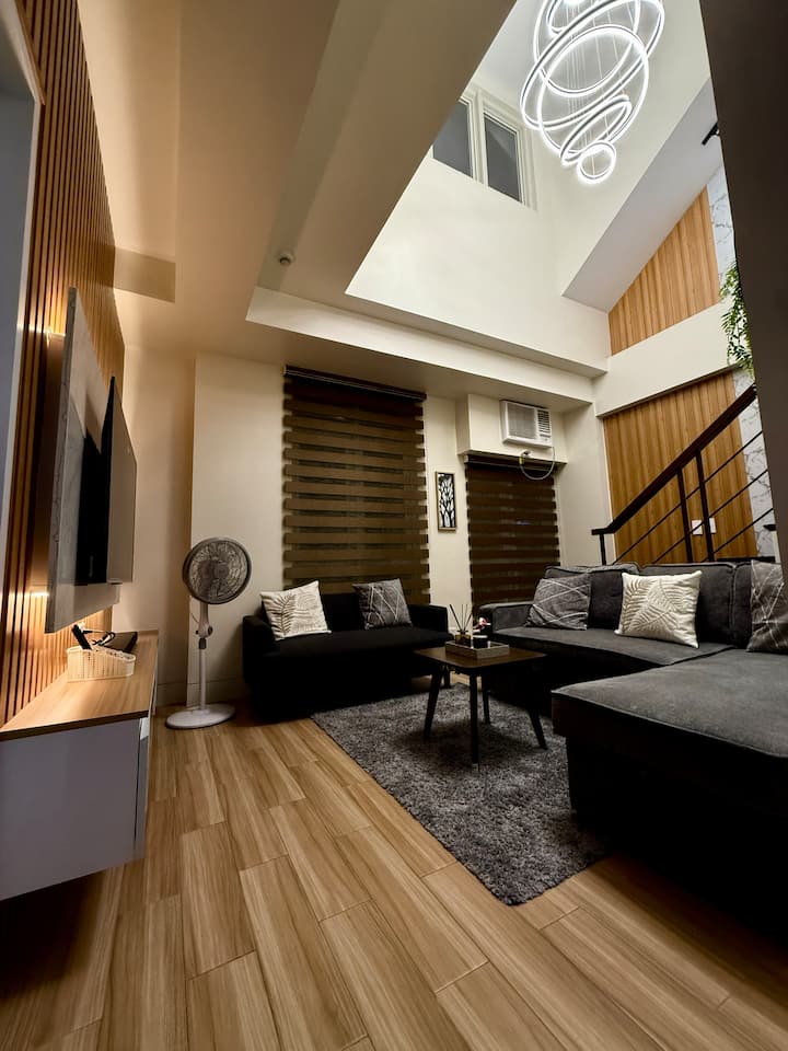 2bedroom Miyu's Staycation Place W/attic - Biñan