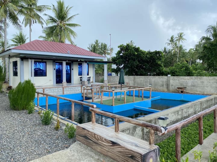 Nice Beach Property With Patio - Hinunangan