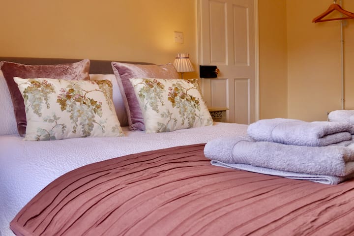 Templar Mews, Town Centre - Cirencester