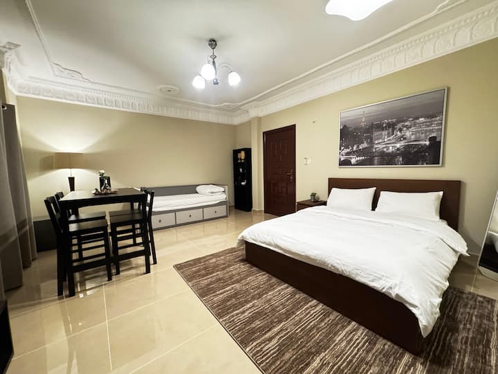 Elegant And Peaceful Room In The Heart Of Dubai - 杜拜