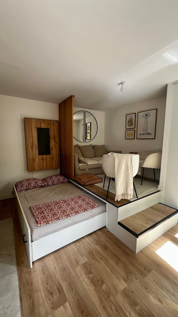 Studio Refait à Neuf, Cosy Et Tout éQuipé - Issy-les-Moulineaux