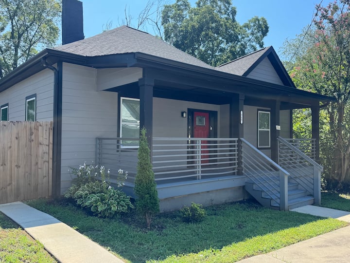 3 Bedroom Near Downtown Atlanta - Atlanta, GA