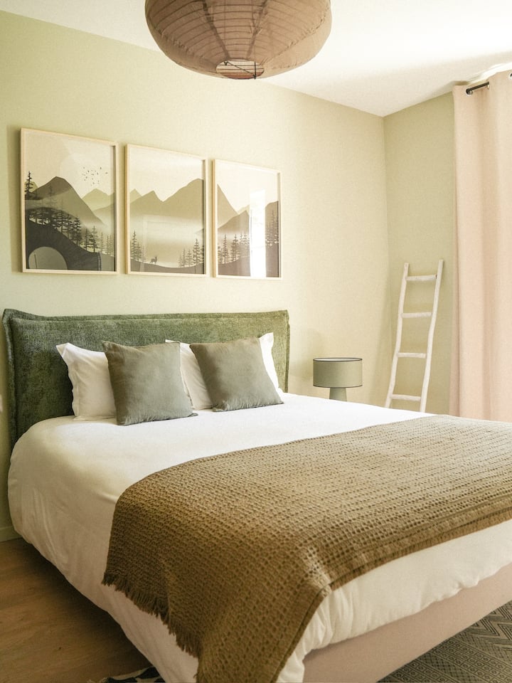 Duo De Chambres Communicantes - Alès