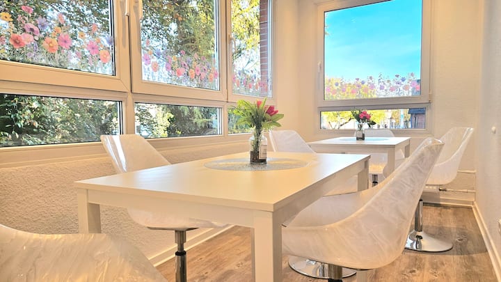 2 Apartments I 257m² I 15 Gäste I Balkon I Parken - Werne