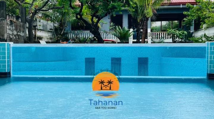 Tahanan Beachfront Villa - Botolan