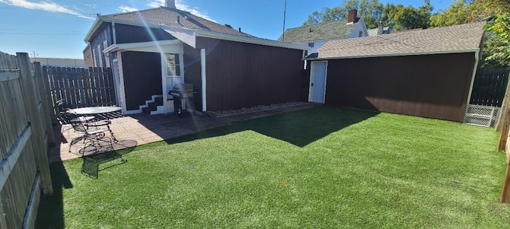 Downtown Dog Friendly House - Fargo, ND