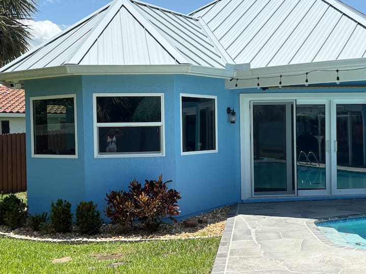 Beachside Paradise With Garage - Melbourne Beach, FL