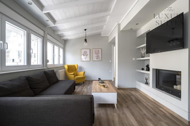 Niraya 2 Bedroom Penthouse, The Luxury Suites - Thessaloniki