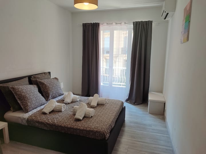 Lila, Beau 2 Pièce Centre-ville - Niza