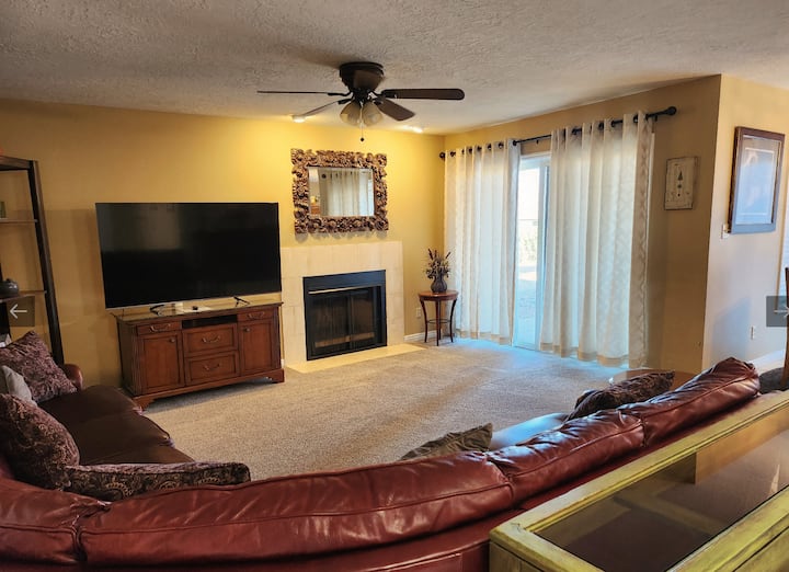 Spacious Family-friendly Condo - St. George, UT