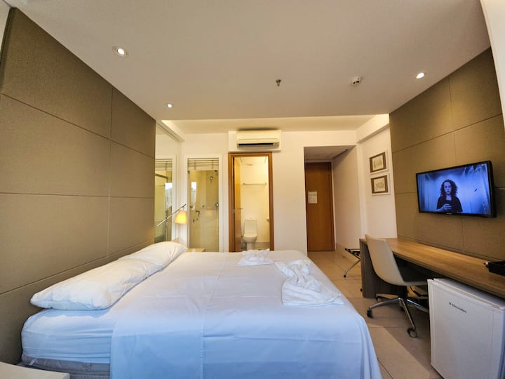 Suíte De Hotel Alto Padrão - Belo Horizonte
