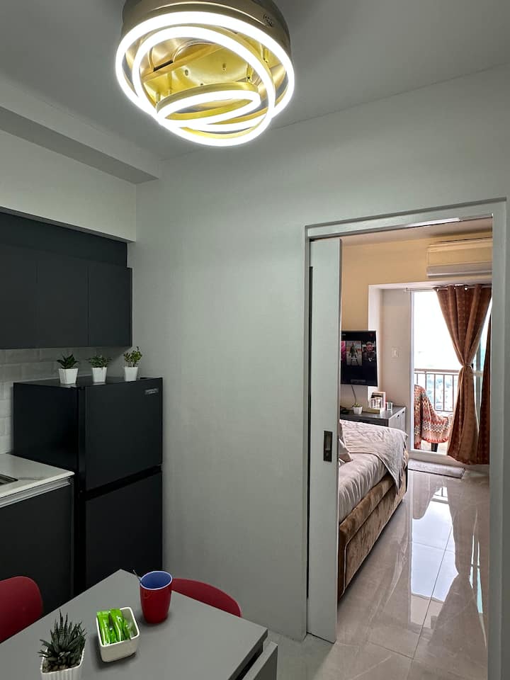 Resort-style Oasis At The Heart Of Metro Manila - Manila