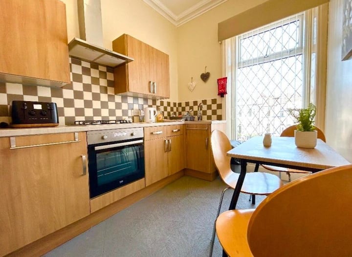 Copplehouse Second Floor Room 9 - Southport