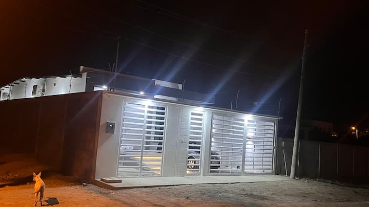 Beautifull New House, In Punta Blanca, Ecuador - Punta Blanca