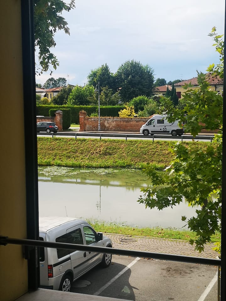 Appartamento Naviglio Brenta - イタリア ミラ