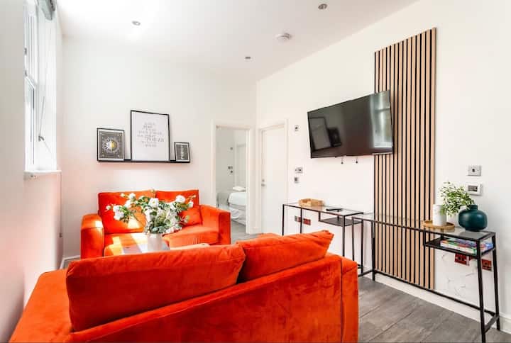 Cozy Kingfisher Stay Near The Beach - Brighton and Hove