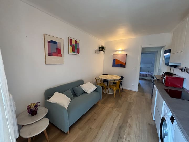 Leaving Turin Never Easy - Turin