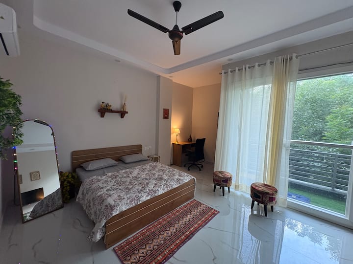 Chic&boho|patio+lift+selfcheck-c - Delhi, India