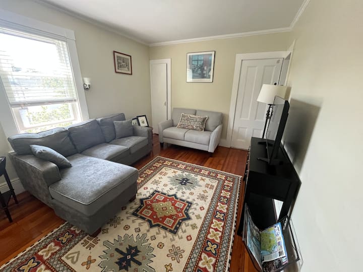 Apartment In Salem - Beverly, MA