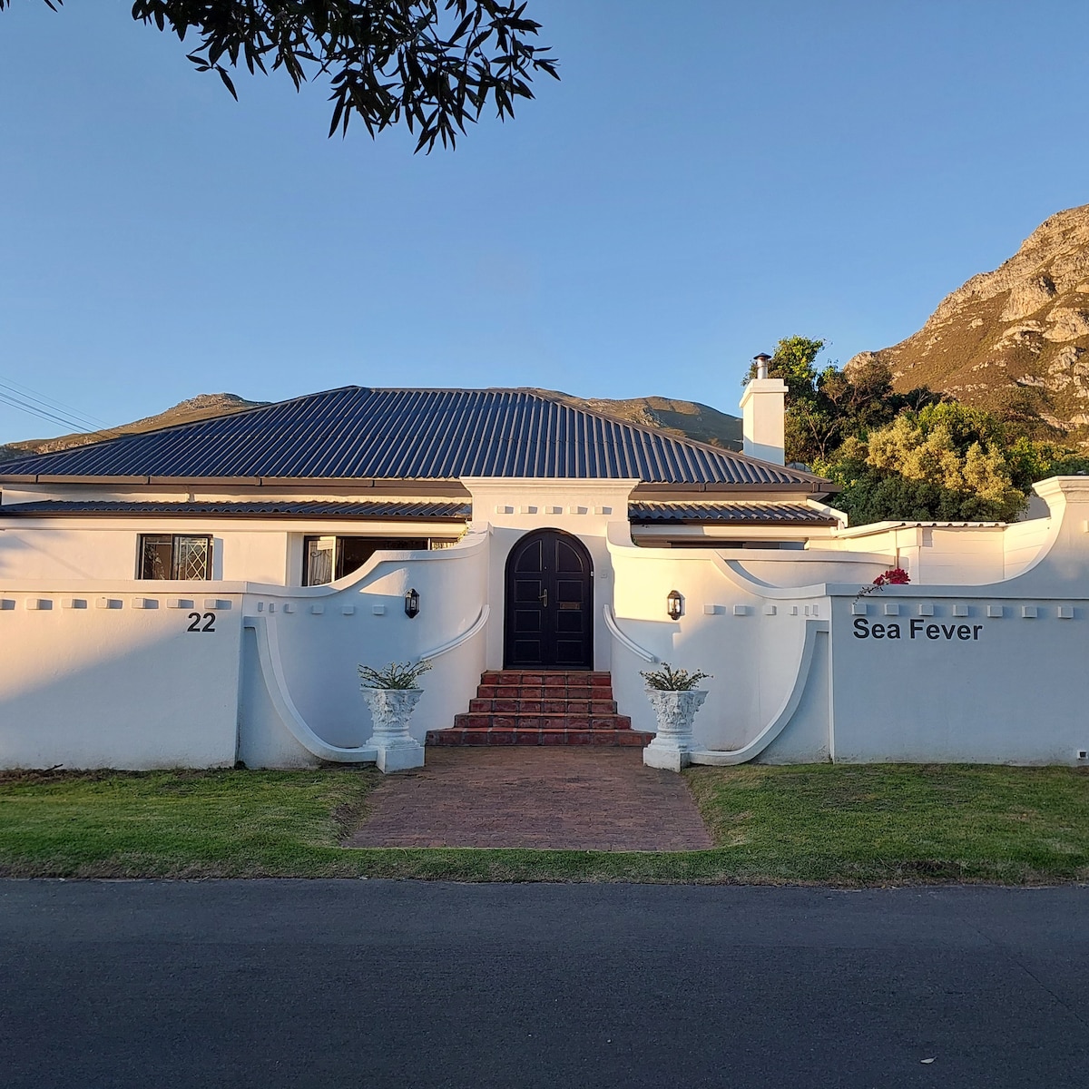 Sea Fever, Voëlklip, Hermanus - Houses for Rent in Overstrand Local ...