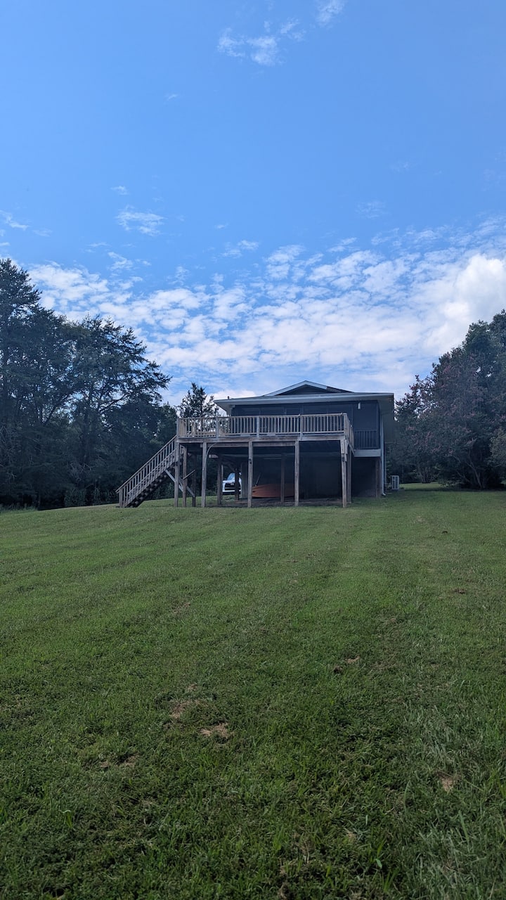 Mollie's Lakehouse - Hyco Lake, NC