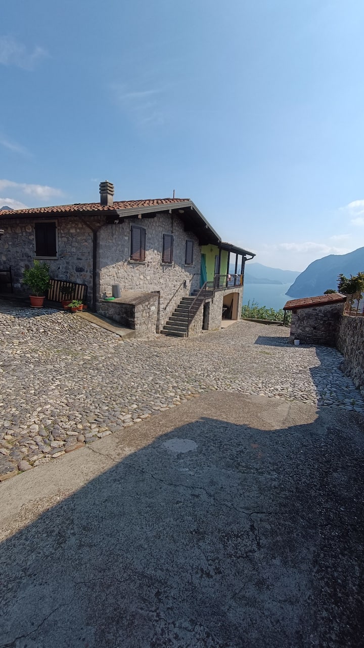 Gringo's Paradise Apartment - Lovere