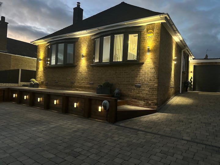 Modern Retreat With Hot Tub And Cinema - Sherwood Forest