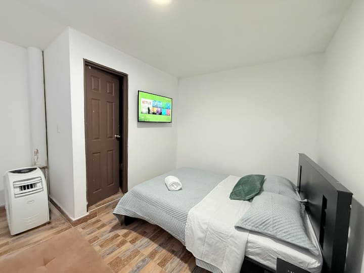 Loft M, Smart Entry, Wifi Fast, Ac, Dances Salsa - Cali