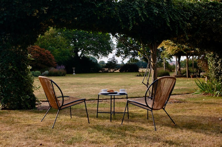 Self-contained Annex - Goodwood - South Downs