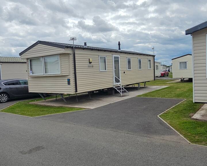 Caravan Holidays In Towyn - Towyn