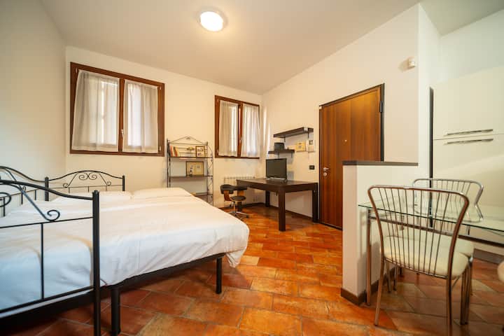 Mentana Flat, Centro Storico - Феррара