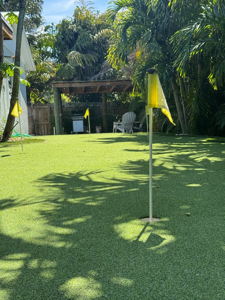 Mini-golf*beach 3 Mi*fire-pit - Hobe Sound, FL