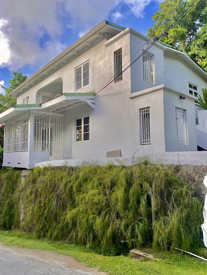 Pilgrim House - 1 Bedroom - Santa Lucía